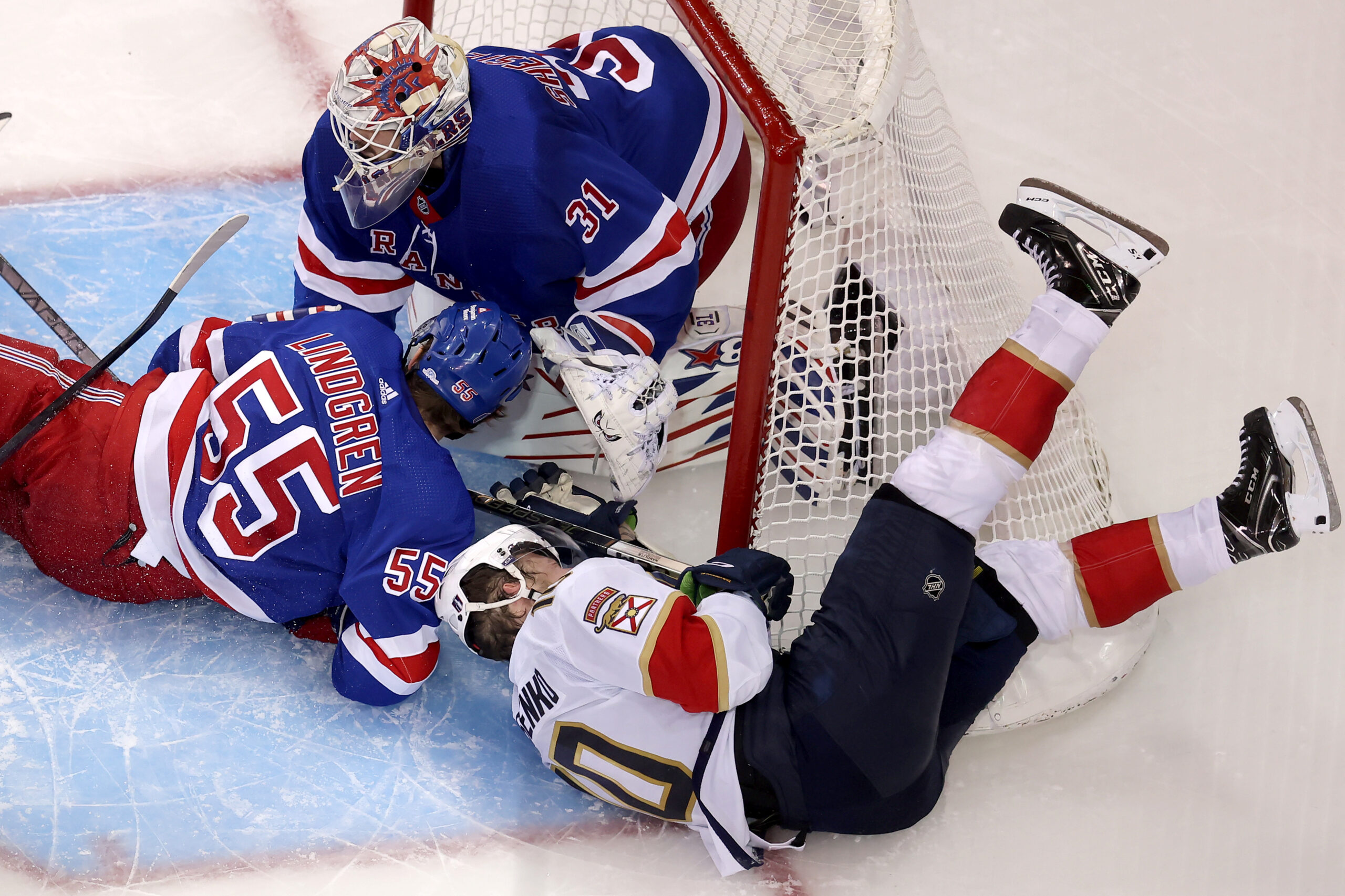 What re-signing Ryan Lindgren means for the rest of the Rangers ...
